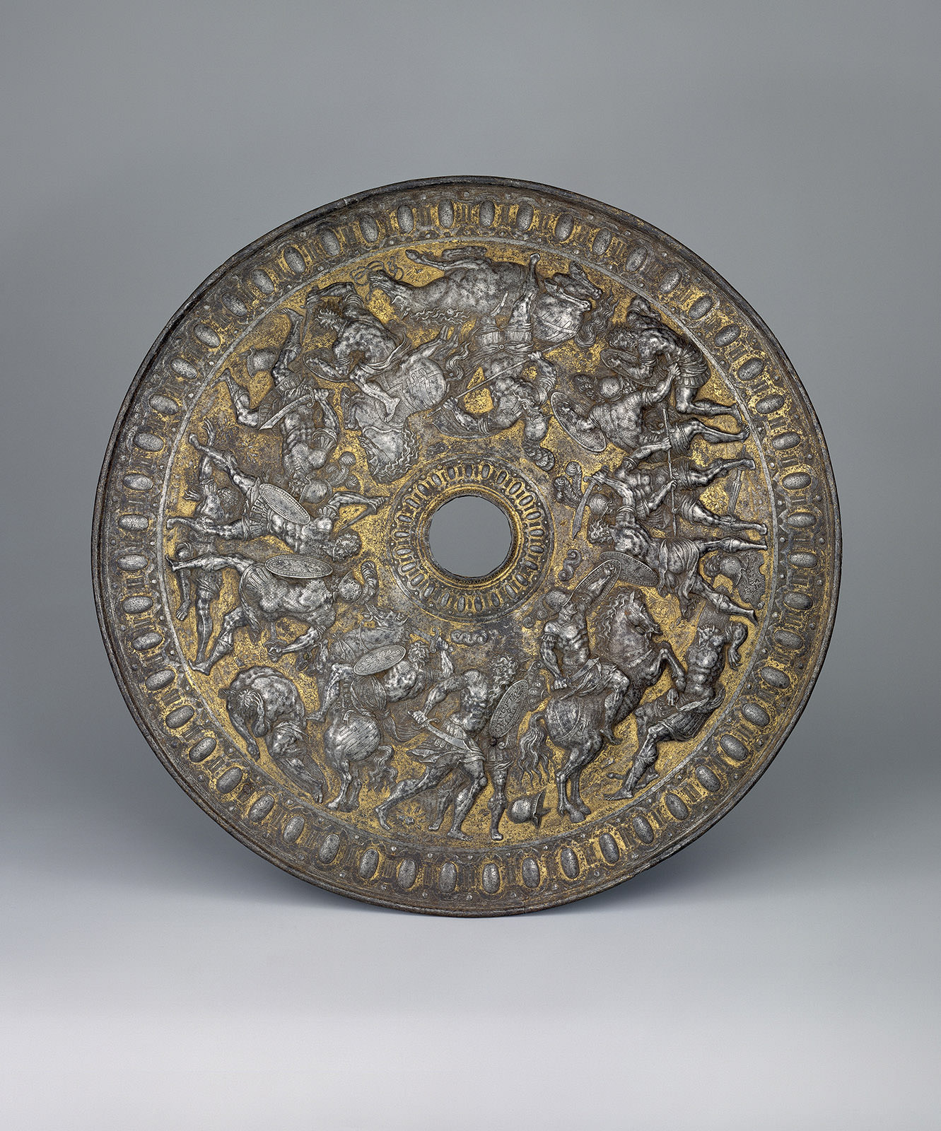 Rondache de parade | Mirabilia